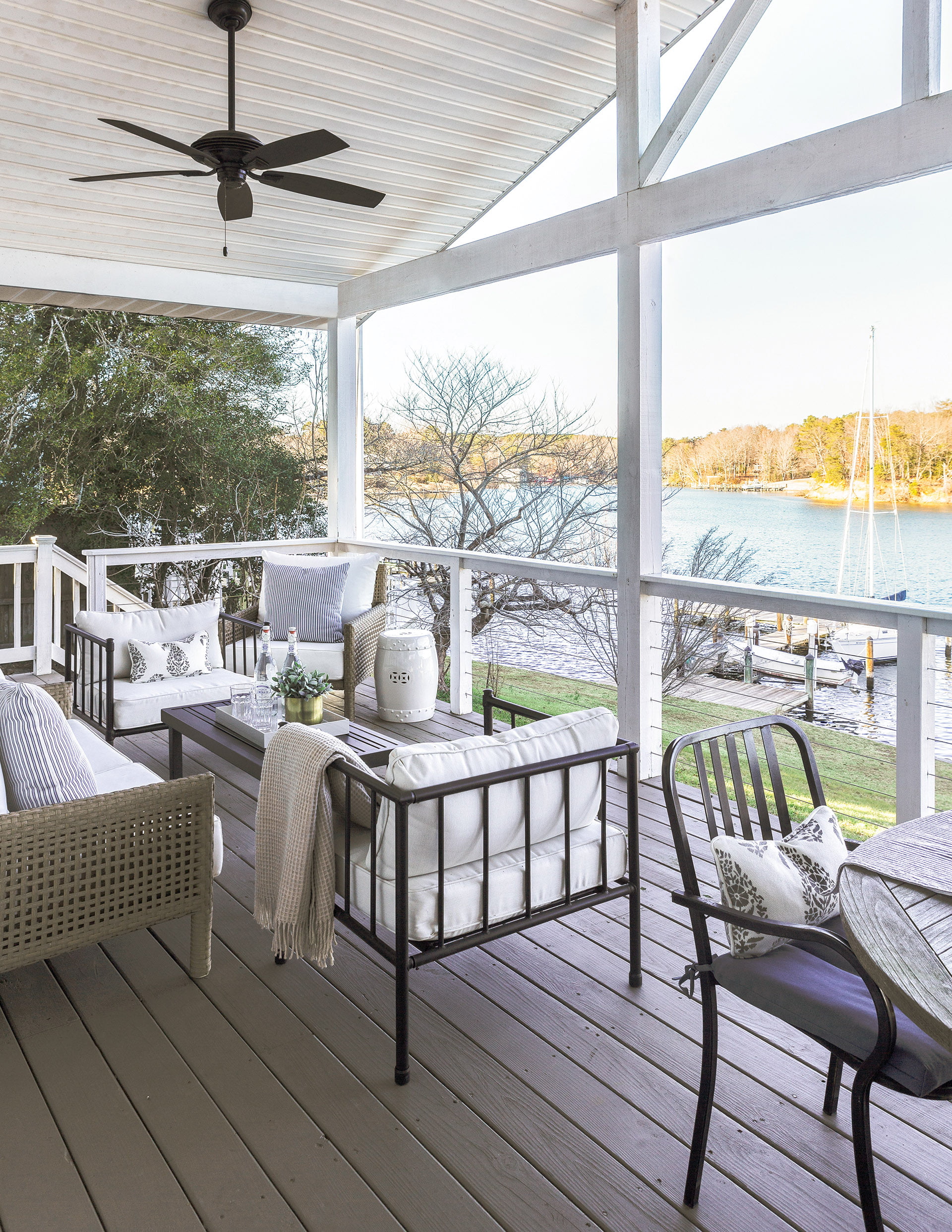 Sitting Pretty - Home & Design Magazine